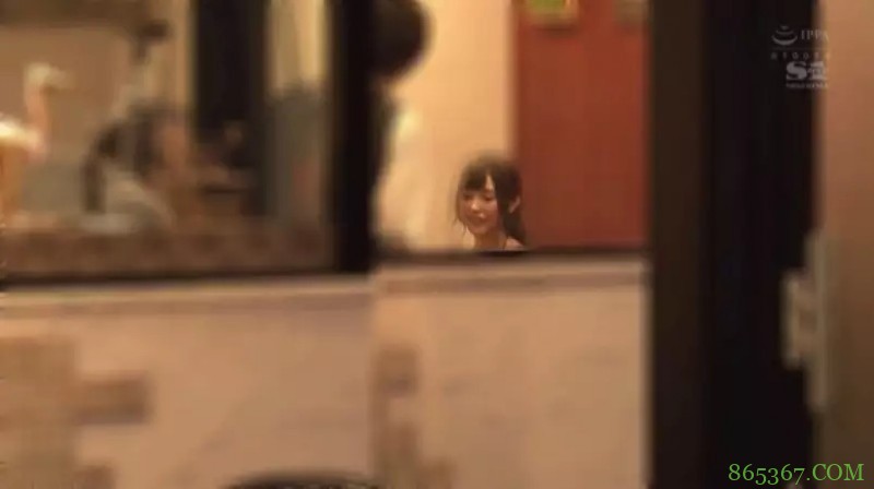 【众鑫娱乐】桥本有菜SSNI-209 桥本ありな化身模特被摄影师骗炮 | 众鑫娱乐